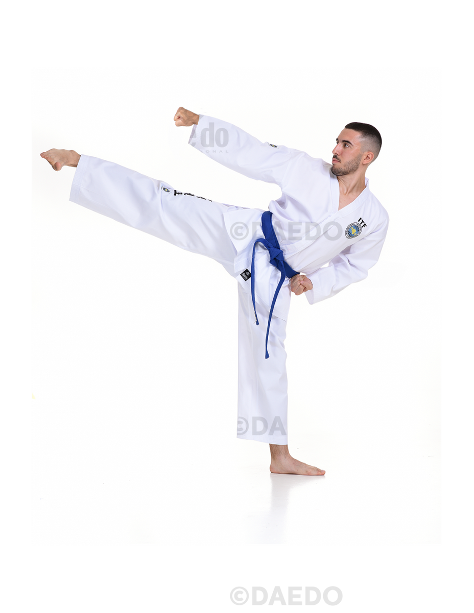 Daedo ITF dobok Competition Approved, TAITF10810 – Fighters Europe